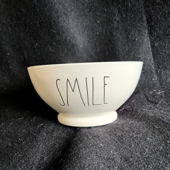 Rae Dunn | Dining | Rae Dunn By Magenta Ivory Smile Cerealice Cream ...